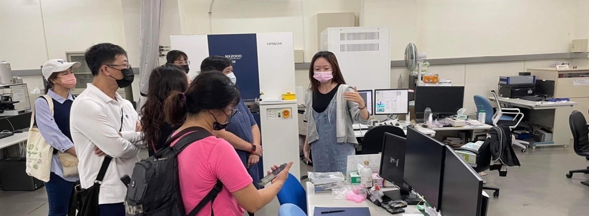 貴重暨共用儀器中心